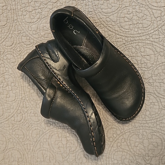 b.o.c. | Shoes | Boc Peggy Clogs Black | Poshmark